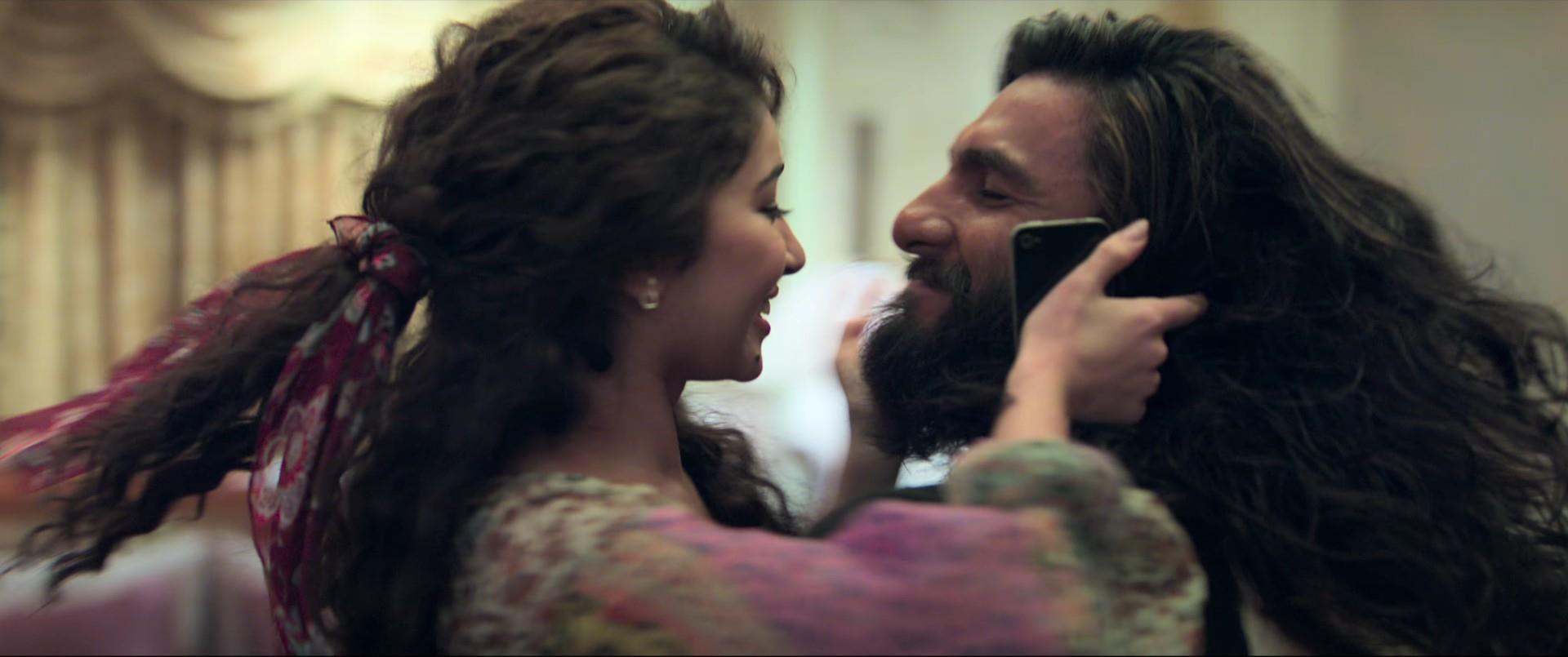 Dhurandhar: Madhavan as Ajit Doval, Sara Arjun unrecognizable in Ranveer Singh's spy thriller ...